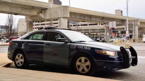 Massachusetts State Police Photos - PublicServiceVehicles.com