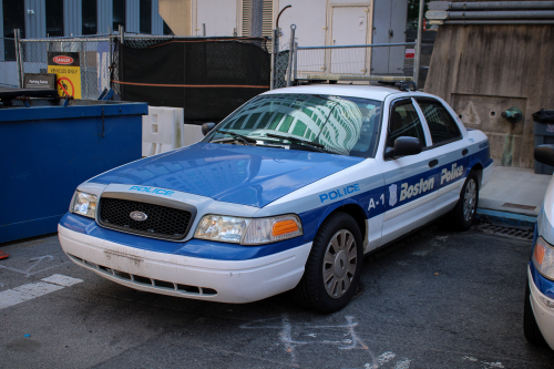 Boston Police Photos - PublicServiceVehicles.com