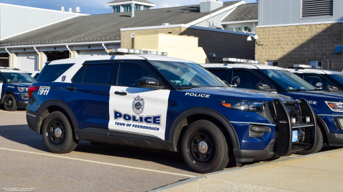 Foxborough Police Photos - PublicServiceVehicles.com