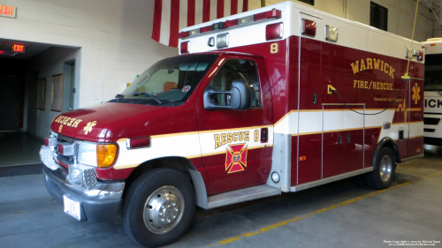 Warwick Fire Photos - PublicServiceVehicles.com