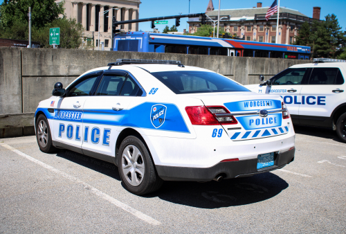 Worcester Police Photos - PublicServiceVehicles.com