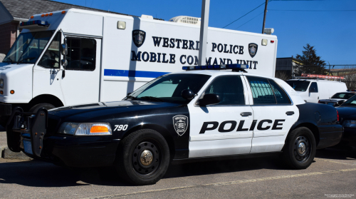 Westerly Police Photos - PublicServiceVehicles.com