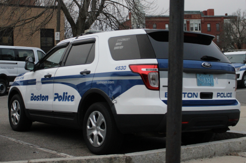 Boston Police Photos - PublicServiceVehicles.com