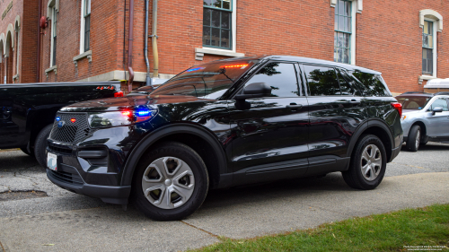 Rhode Island Division of Sheriffs Photos - PublicServiceVehicles.com