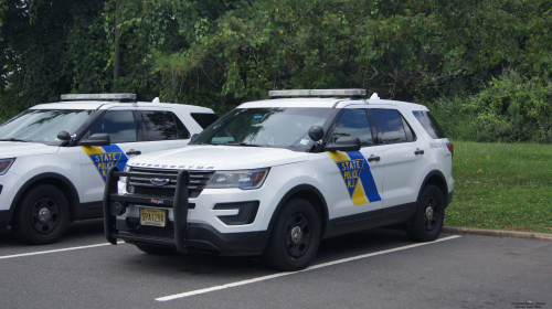 New Jersey State Police Photos - PublicServiceVehicles.com