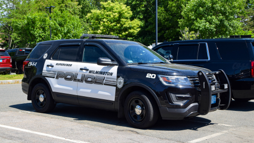 Wilmington Police Photos - PublicServiceVehicles.com
