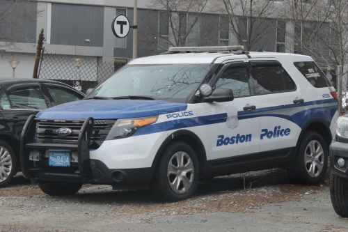 Boston Police Photos - PublicServiceVehicles.com