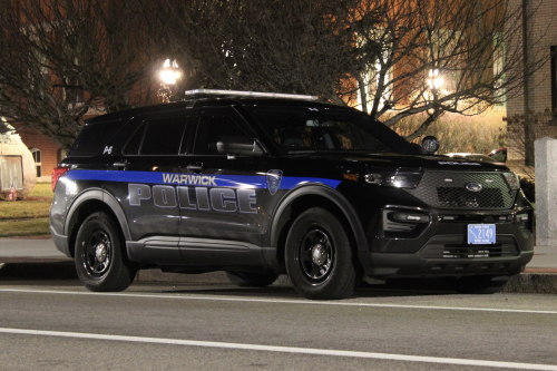 Warwick Police Photos - PublicServiceVehicles.com