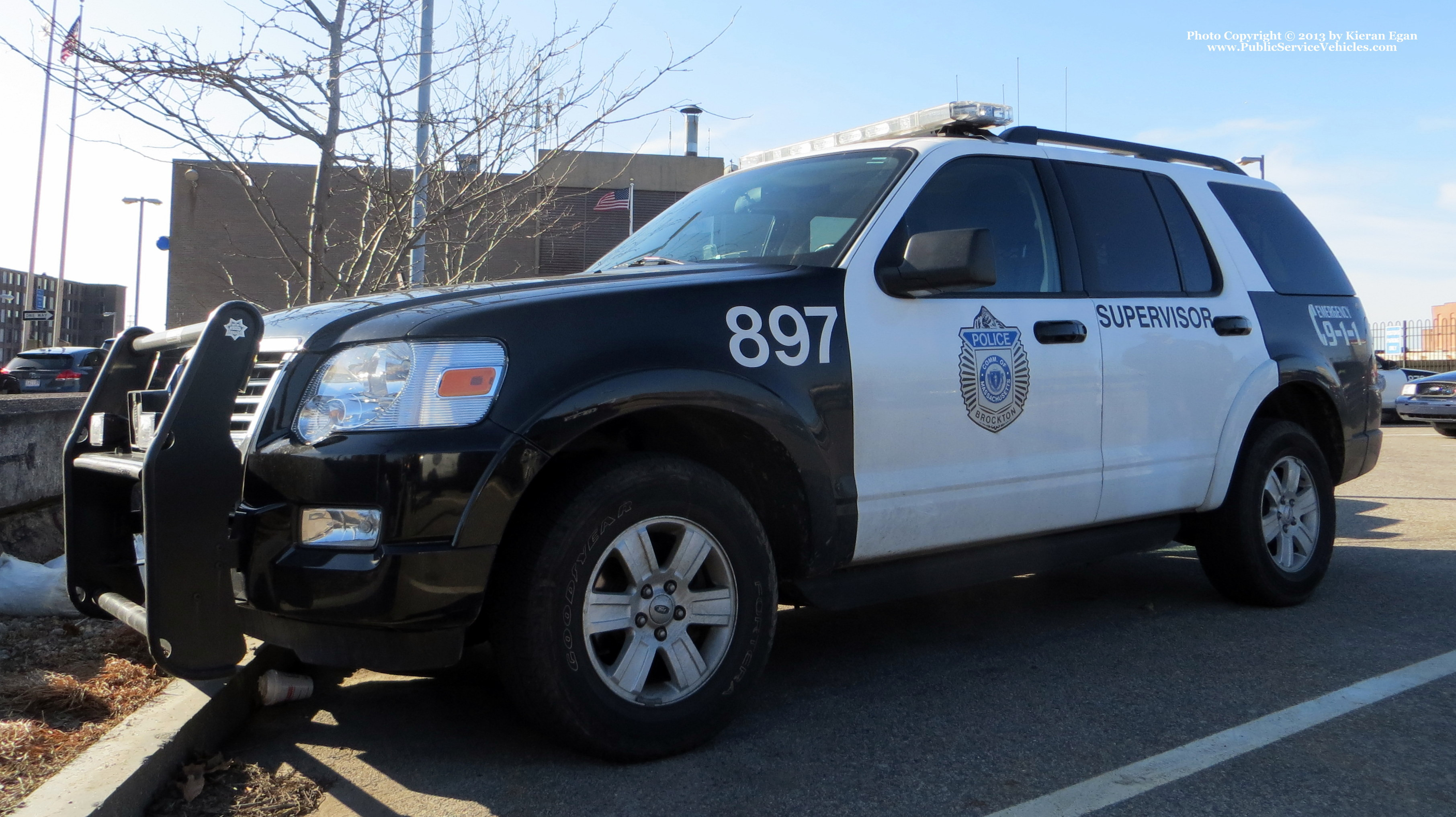 Photo of Cruiser 897 - PublicServiceVehicles.com