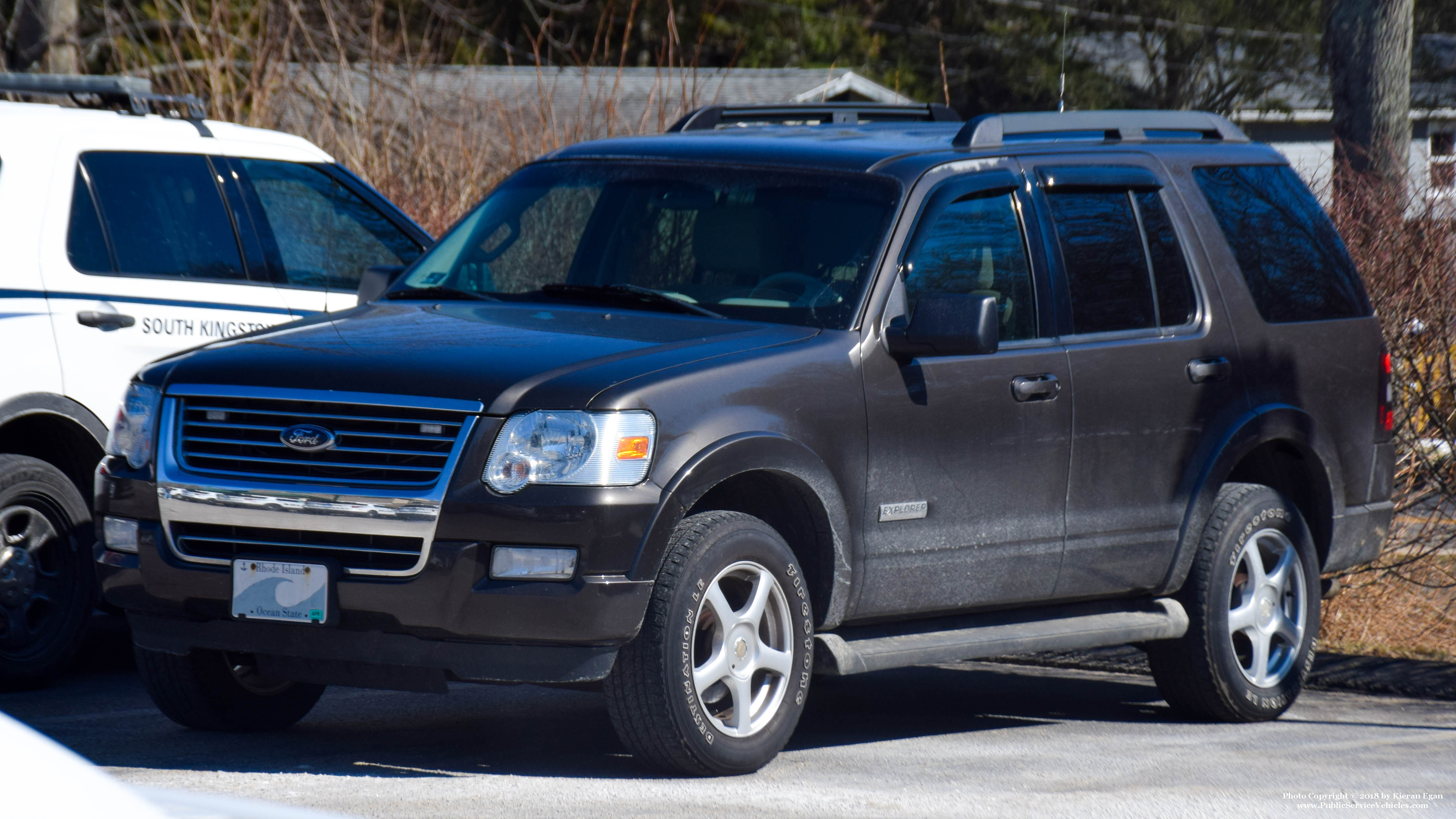 Photo of Unmarked Unit - PublicServiceVehicles.com