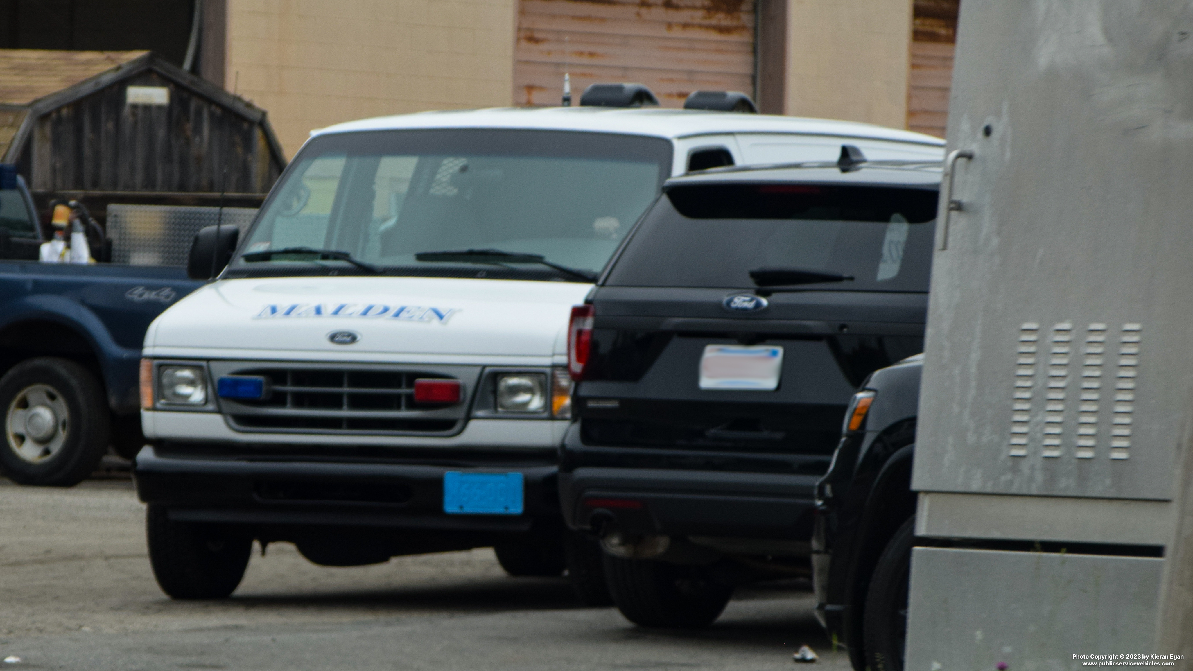 Photo of Animal Control Unit - PublicServiceVehicles.com