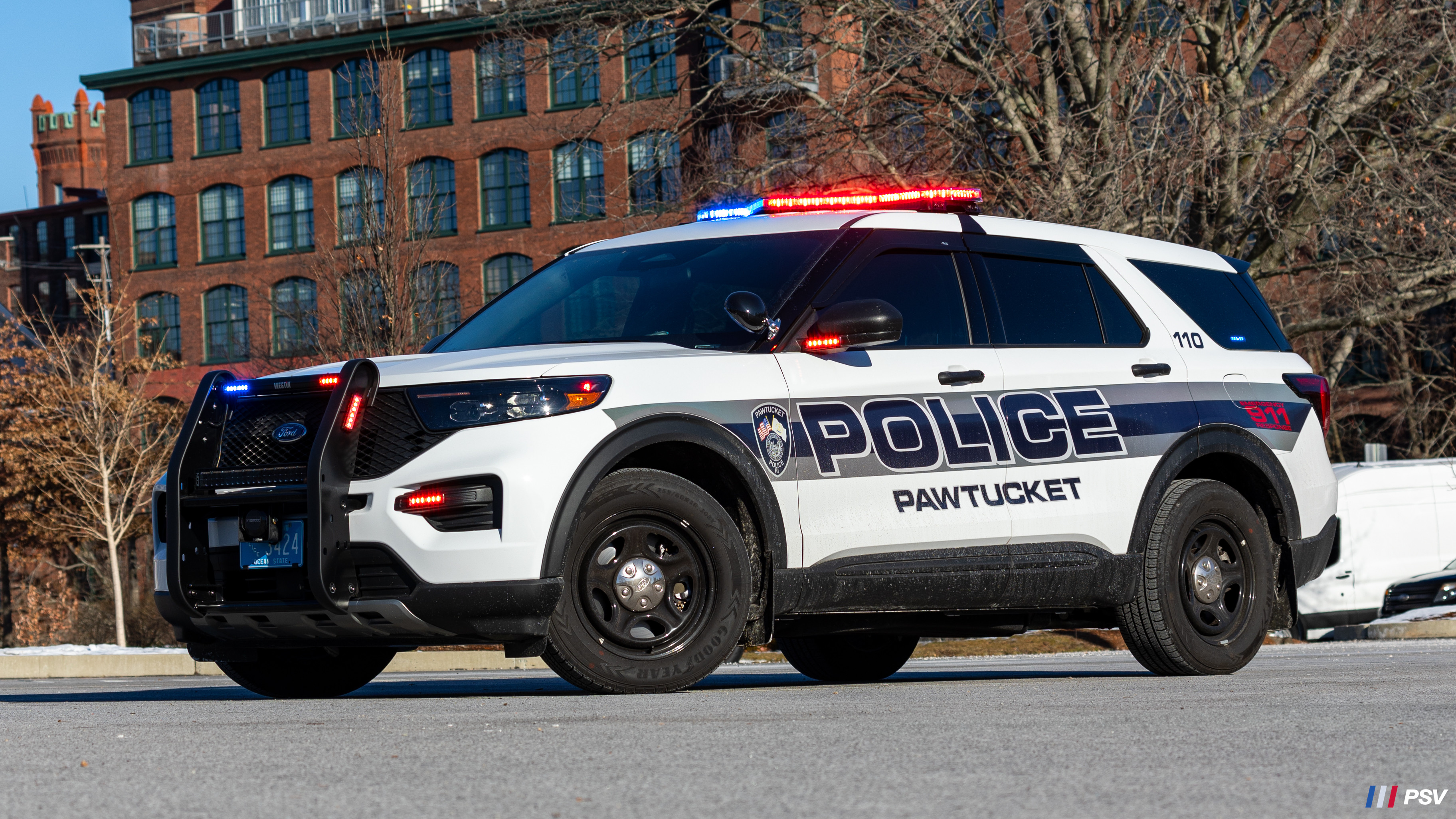 Photo of Cruiser 110 - PublicServiceVehicles.com